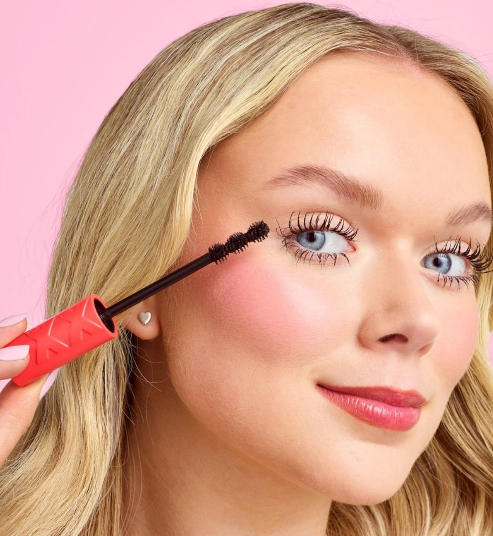 MaXXX Volume Mascara – Collection Cosmetics